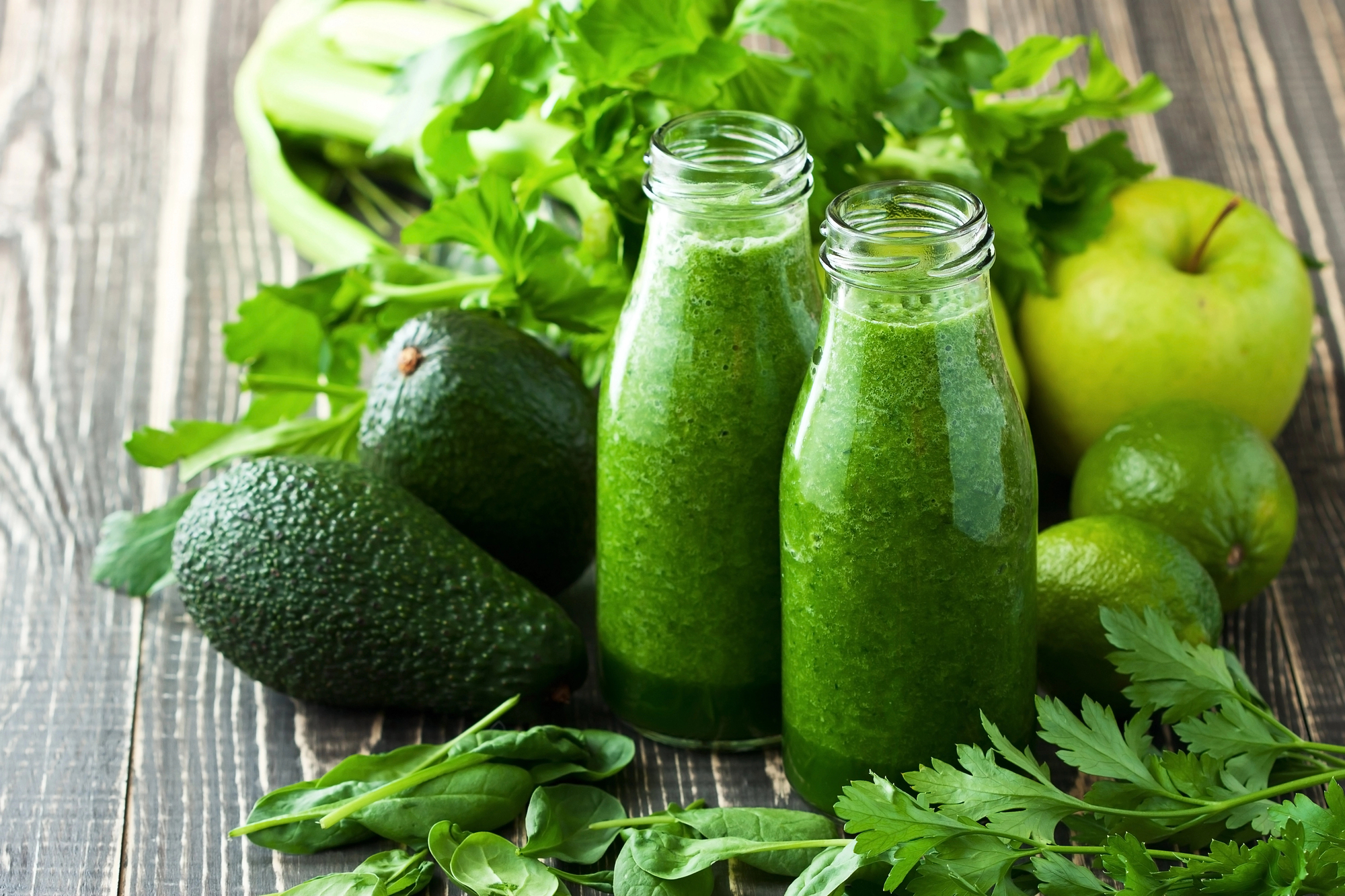 Organic Spinach and Avocado Smoothie - My Nutrition Foods